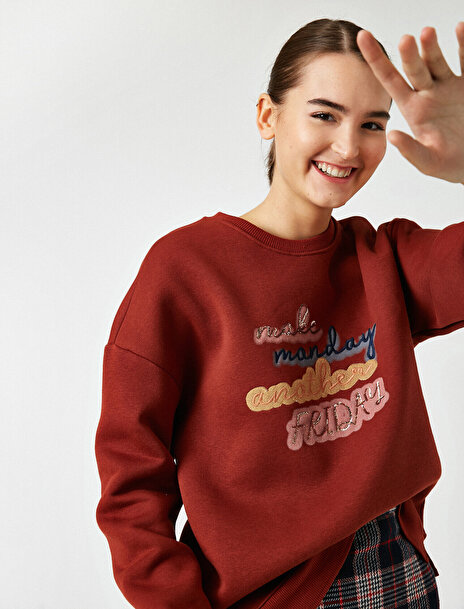 Koton Ole Genç Kız Bisiklet Yaka Pullu Sweatshirt