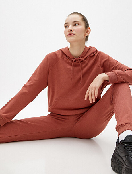 Koton Kadın Kapüsonlu Cepli Sweatshirt