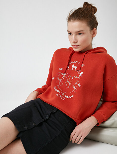 Koton Ole Genç Kız Kapüşonlu Baskılı Crop Sweatshirt Koton Ole Genç Kız Kapüşonlu Baskılı Crop Sweatshirt
