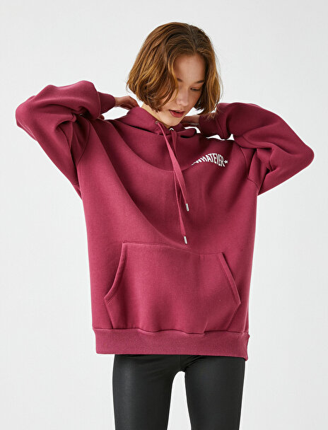 Koton Kadın Kapüşonlu Cepli Yazılı Baskılı Sweatshirt