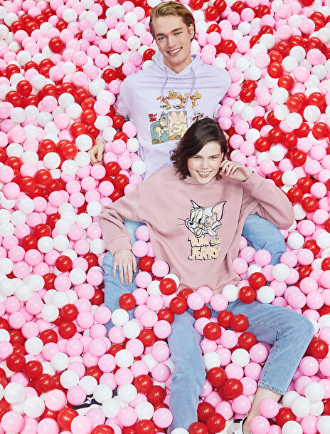 Koton Kadın Warner Bros Lisanslı Pamuklu Sweatshirt Koton Kadın Warner Bros Lisanslı Pamuklu Sweatshirt