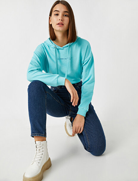 Koton Kadın Pamuklu Kapüşonlu Yazılı Baskılı Sweatshirt Koton Kadın Pamuklu Kapüşonlu Yazılı Baskılı Sweatshirt