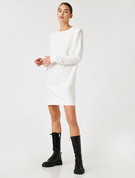 Koton Ole Genç Kız  %100 Pamuk Bisiklet Yaka Vatkalı  Sweatshirt Koton Ole Genç Kız  %100 Pamuk Bisiklet Yaka Vatkalı  Sweatshirt