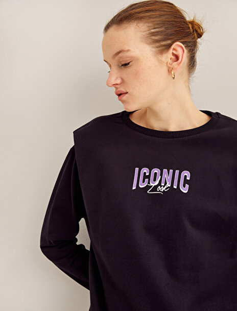 Koton Ole Genç Kız %100 Pamuk Bisiklet Yaka Yazılı Baskılı Uzun Sweatshirt Koton Ole Genç Kız %100 Pamuk Bisiklet Yaka Yazılı Baskılı Uzun Sweatshirt