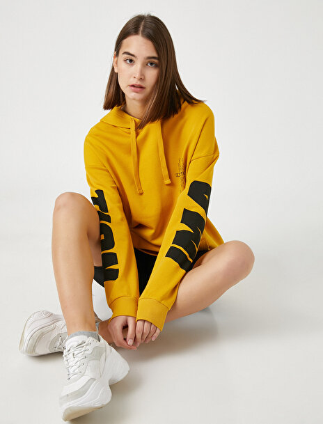 Koton Ole Genç Kız   %100 Pamuk Kapüşonlu Yazılı Baskılı Sweatshirt Koton Ole Genç Kız   %100 Pamuk Kapüşonlu Yazılı Baskılı Sweatshirt
