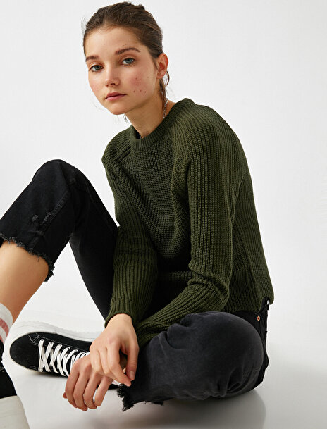 Koton Kadın Uzun Kollu Bisiklet Yaka Asimetrik Detaylı Triko Kazak