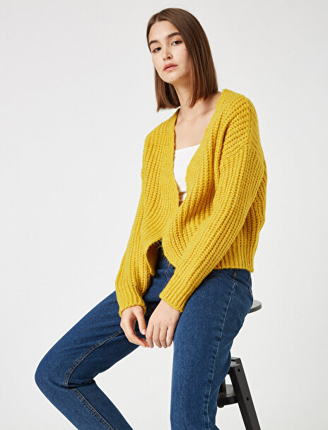 Koton Kadın Kisa Örgü Triko Hırka