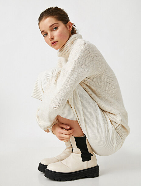 Koton Kadın Balıkçı Yaka Oversize Kazak