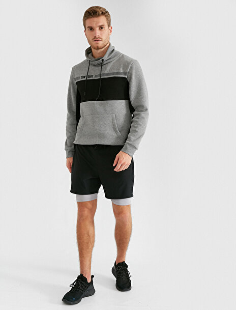 Koton Erkek Çift Cep İki Farklı Kumaştan Şort