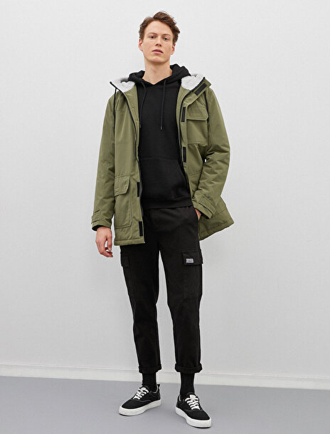 Koton Erkek Kapüşonlu Kaban Cepli Fermuarlı