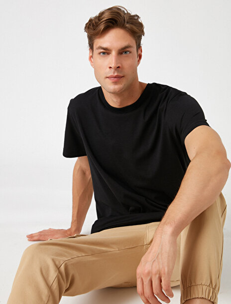 Koton Erkek Organik Pamuklu Bisiklet Yaka Tisört