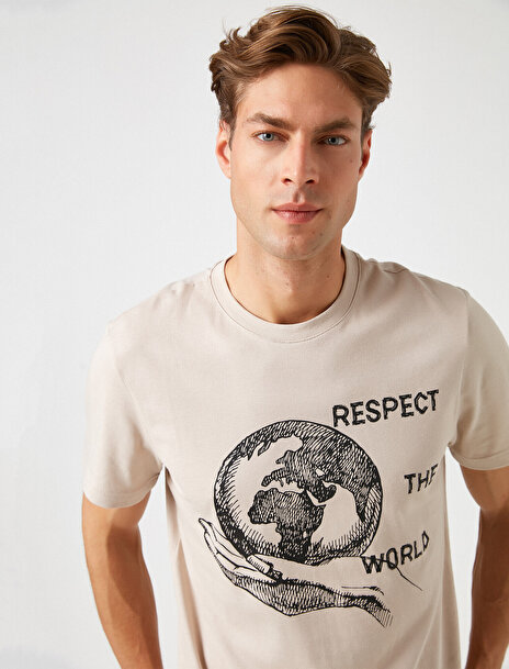 Koton Erkek Organik Pamuklu Baskili Kisa Kollu Bisiklet Yaka Tisört