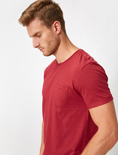 Koton Erkek Pamuklu Bisiklet Yaka Kısa Kollu Cepli Tişört