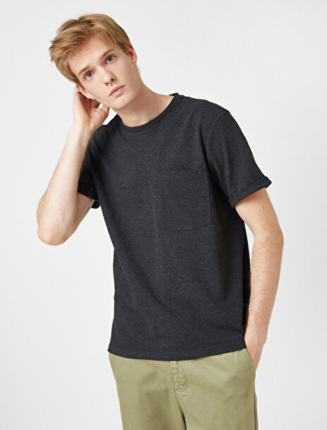 Koton Erkek Cepli Kisa Kollu Basic Tisört Koton Erkek Cepli Kisa Kollu Basic Tisört