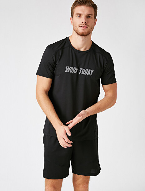 Koton Erkek Yazılı Baskılı Bisiklet Yaka Kısa Kollu Tişört