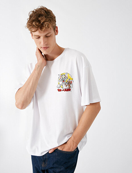 Koton Erkek Pamuklu Bisiklet Yaka Kısa Kollu Tom ve Jerry Lisanslı Tişört