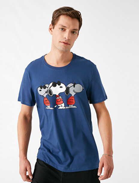 Koton Erkek Pamuklu Snoopy Lisanslı Baskılı Bisiklet Yaka Tişört Koton Erkek Pamuklu Snoopy Lisanslı Baskılı Bisiklet Yaka Tişört