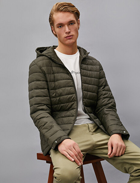 Koton Erkek Kapüşonlu Fermuarlı Mont