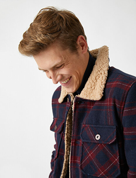 Koton Erkek Kareli Şerpali Gömlek Yaka Cepli Kaşe Kaban