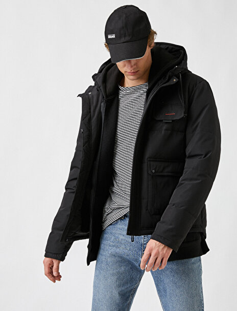 Koton Erkek Kapşonlu Şişme Mont