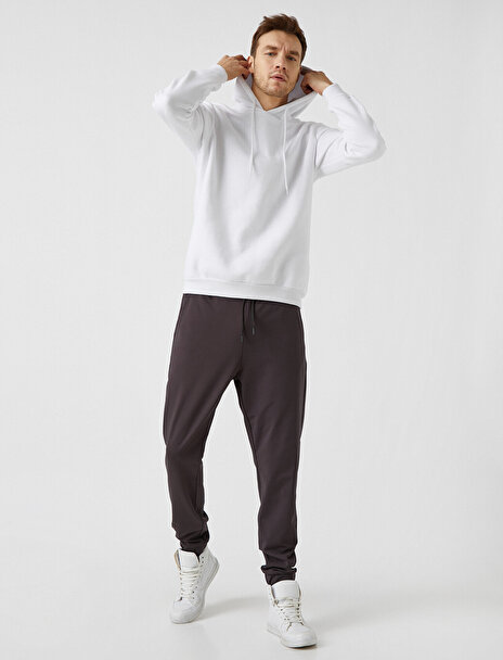 Koton Erkek Normal Bel Cepli Eşofman Altı Koton Erkek Normal Bel Cepli Eşofman Altı