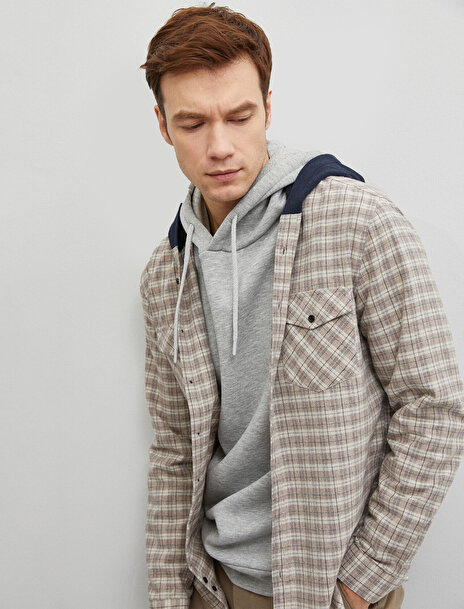Koton Erkek Kapüşonlu Ekose Cepli Pamuklu Gömlek