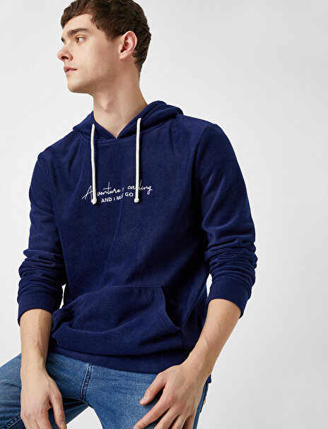 Koton Erkek Kanguru Cepli Yazılı Baskılı Kapüşonlu Sweatshirt Koton Erkek Kanguru Cepli Yazılı Baskılı Kapüşonlu Sweatshirt
