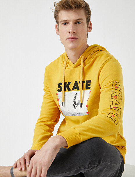 Koton Erkek Respect Life - Yaşama Saygı - Pamuklu Kapüşonlu Baskılı Sweatshirt