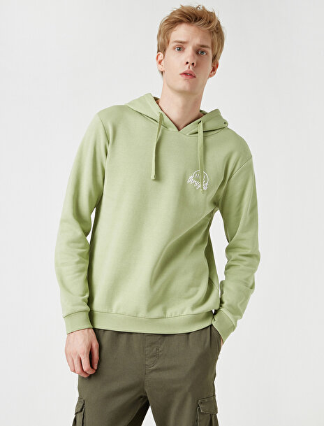 Koton Erkek %100 Organik Pamuk Yazili Baskili Kapüsonlu Uzun Kollu Sweatshirt Koton Erkek %100 Organik Pamuk Yazili Baskili Kapüsonlu Uzun Kollu Sweatshirt