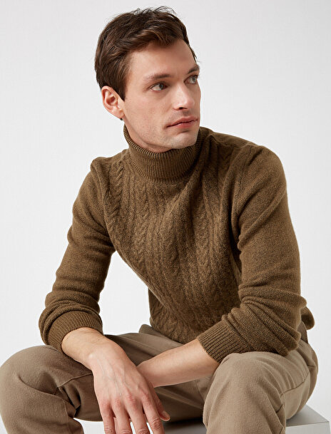 Koton Erkek Boğazlı Saç Örgülü Triko Kazak