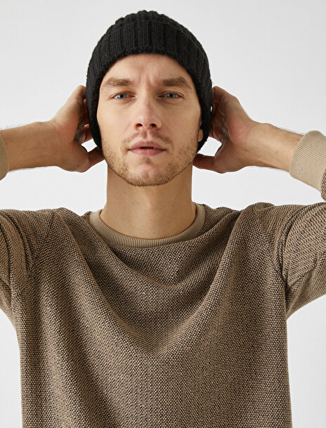 Koton Erkek Slim Fit Bisiklet Yaka Uzun Kollu Kazak