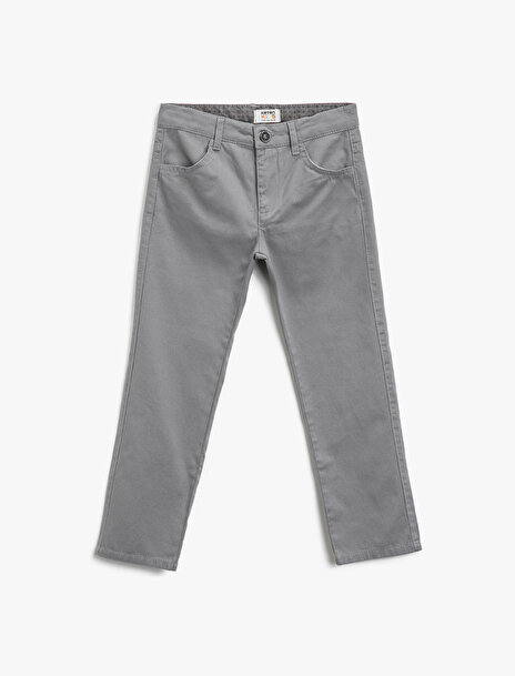 Koton Erkek Çocuk Pamuklu Normal Bel Cepli Basic Pantolon Koton Erkek Çocuk Pamuklu Normal Bel Cepli Basic Pantolon