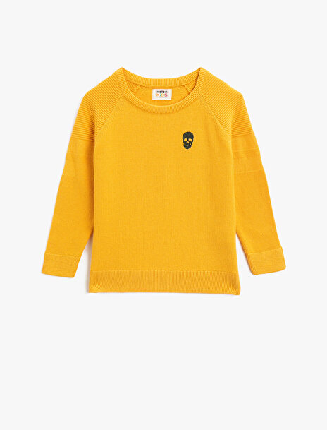 Koton Erkek Çocuk İşlemeli Bisiklet Yaka Uzun Kollu Triko Kazak Koton Erkek Çocuk İşlemeli Bisiklet Yaka Uzun Kollu Triko Kazak