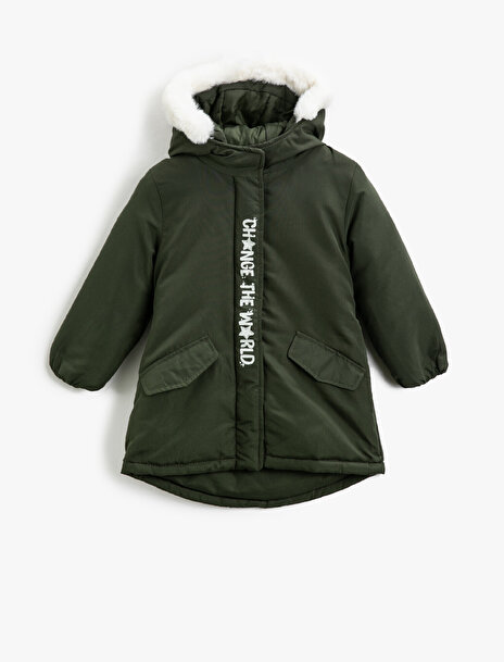 Koton Kız Çocuk Kapüşonlu Suni Kürklü Yazılı Baskılı Cepli Kaban