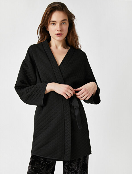 Koton Kadın Kapitoneli Sabahlık