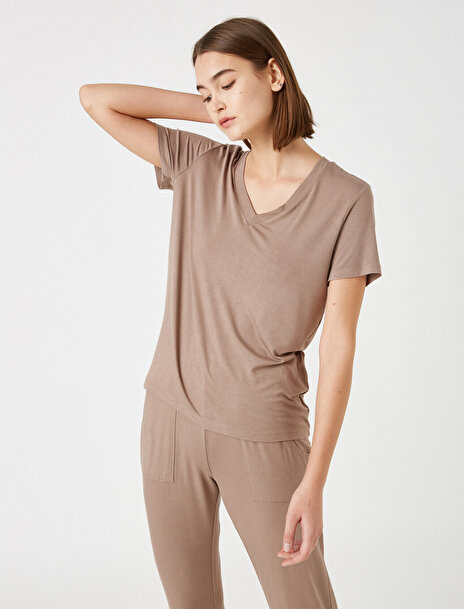 Koton Kadın Viskon V Yaka Kısa Kollu Pijama Üstü