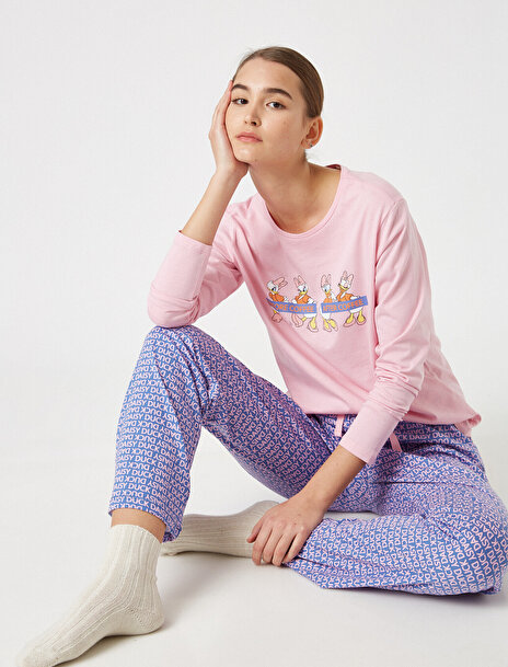 Koton Kadın  %100 Pamuk Disney Lisanslı Pijama Takımı