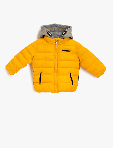 Koton Erkek Çocuk Kapüşonlu Fermuarlı Şişme Mont