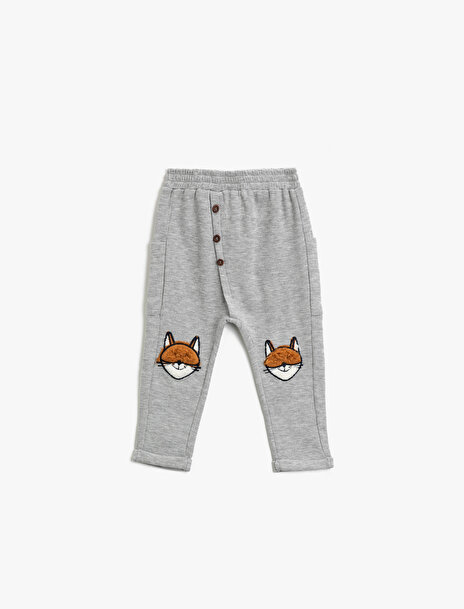 Koton Erkek Çocuk İşlemeli Pamuklu Düğmeli Eşofman Altı Koton Erkek Çocuk İşlemeli Pamuklu Düğmeli Eşofman Altı