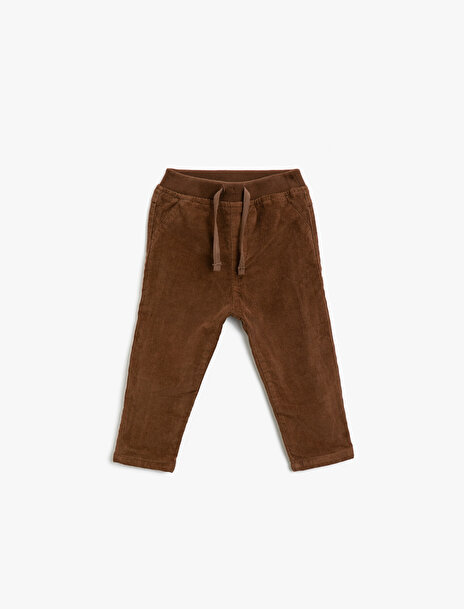 Koton Erkek Çocuk Pamuklu Beli Bağlamalı Regular Fit Pantolon Koton Erkek Çocuk Pamuklu Beli Bağlamalı Regular Fit Pantolon