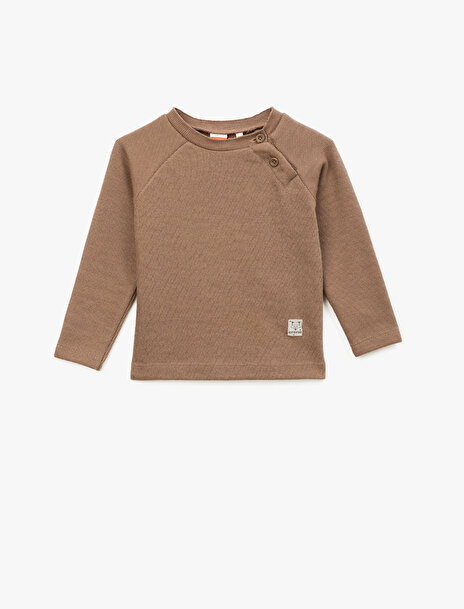 Koton Erkek Çocuk Düğmeli Uzun Kollu Bisiklet Yaka Triko Kazak Koton Erkek Çocuk Düğmeli Uzun Kollu Bisiklet Yaka Triko Kazak