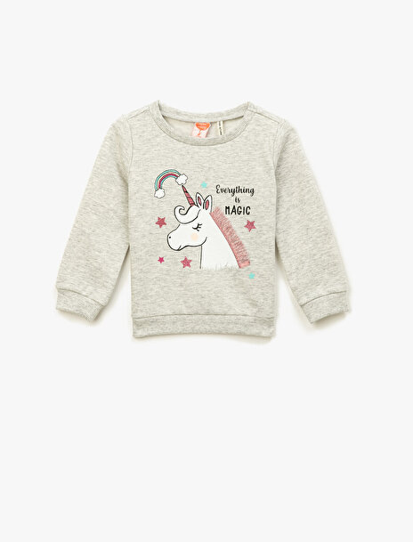 Koton Kız Çocuk Pamuklu Unicorn Simli Baskılı Bisiklet Yaka Uzun Kollu Sweathirt Koton Kız Çocuk Pamuklu Unicorn Simli Baskılı Bisiklet Yaka Uzun Kollu Sweathirt