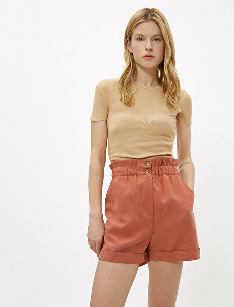 Koton Kadın Bel Detaylı Şort Düğmeli