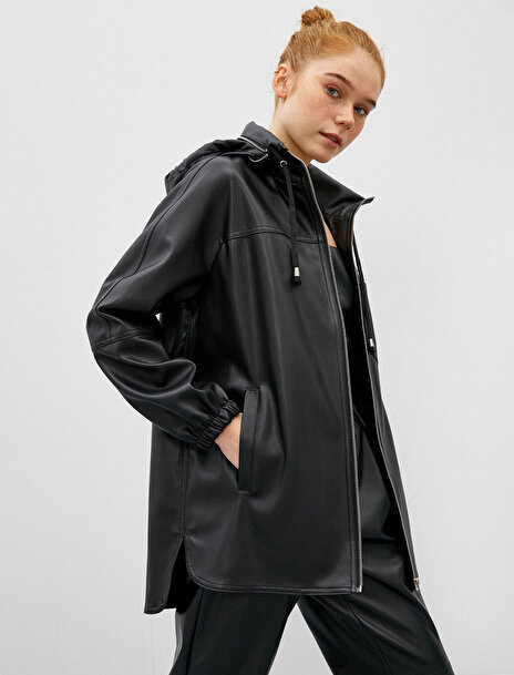 Koton Kadın Deri Yağmurluk Kapüşonlu Fermuarlı Koton Kadın Deri Yağmurluk Kapüşonlu Fermuarlı