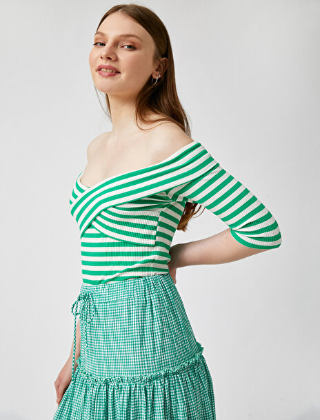 Koton Kadın Omuz Açik Tisört Çizgili Koton Kadın Omuz Açik Tisört Çizgili