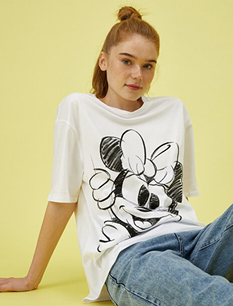 Koton Kadın Mickey Mouse Tişört Lisanslı Pamuklu Oversize Koton Kadın Mickey Mouse Tişört Lisanslı Pamuklu Oversize