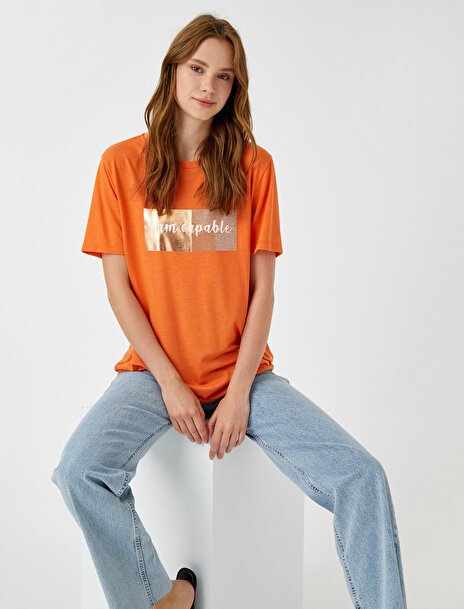 Koton Kadın Parlak Baskılı Tişört