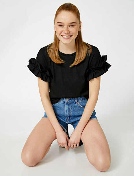 Koton Kadın Fırfırlı Tişört Kısa Kollu