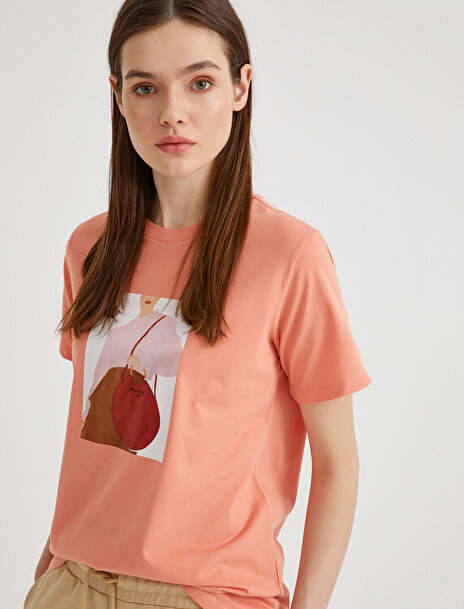 Koton Kadın Baskılı Tişört Pamuklu Bisiklet Yaka Kısa Kollu Oversize