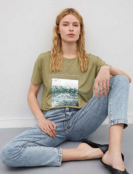 Koton Kadın Pullu Tişört Yazılı Baskılı Bisiklet Yaka